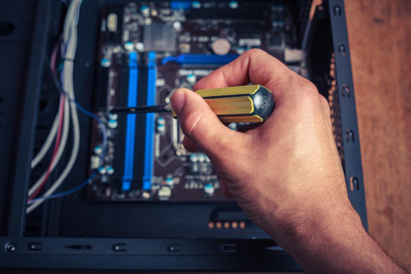 Mantenimiento Correctivo: qué es, tipos y sus beneficios - Infoter